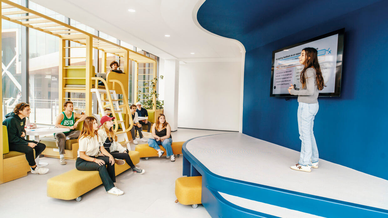 Rosan Bosch | Humanitree School - Hive and Flight