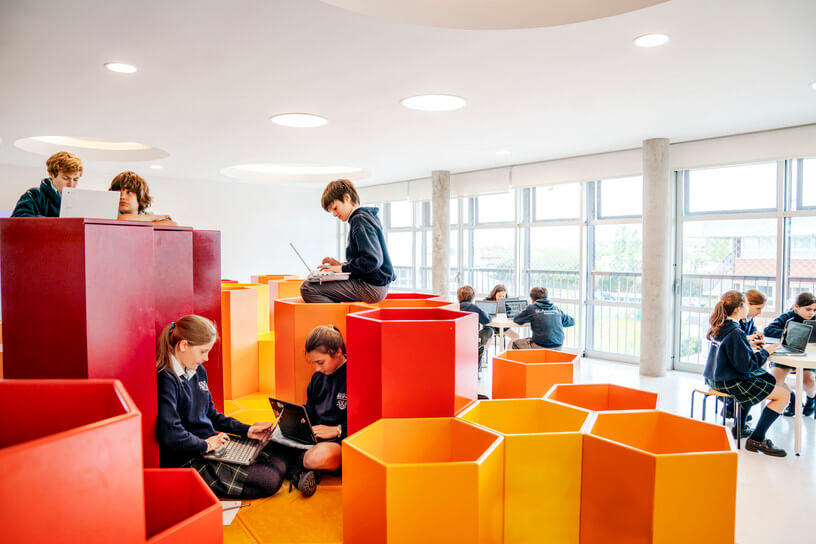 Rosan Bosch | Escuela Escocesa de San Andrés